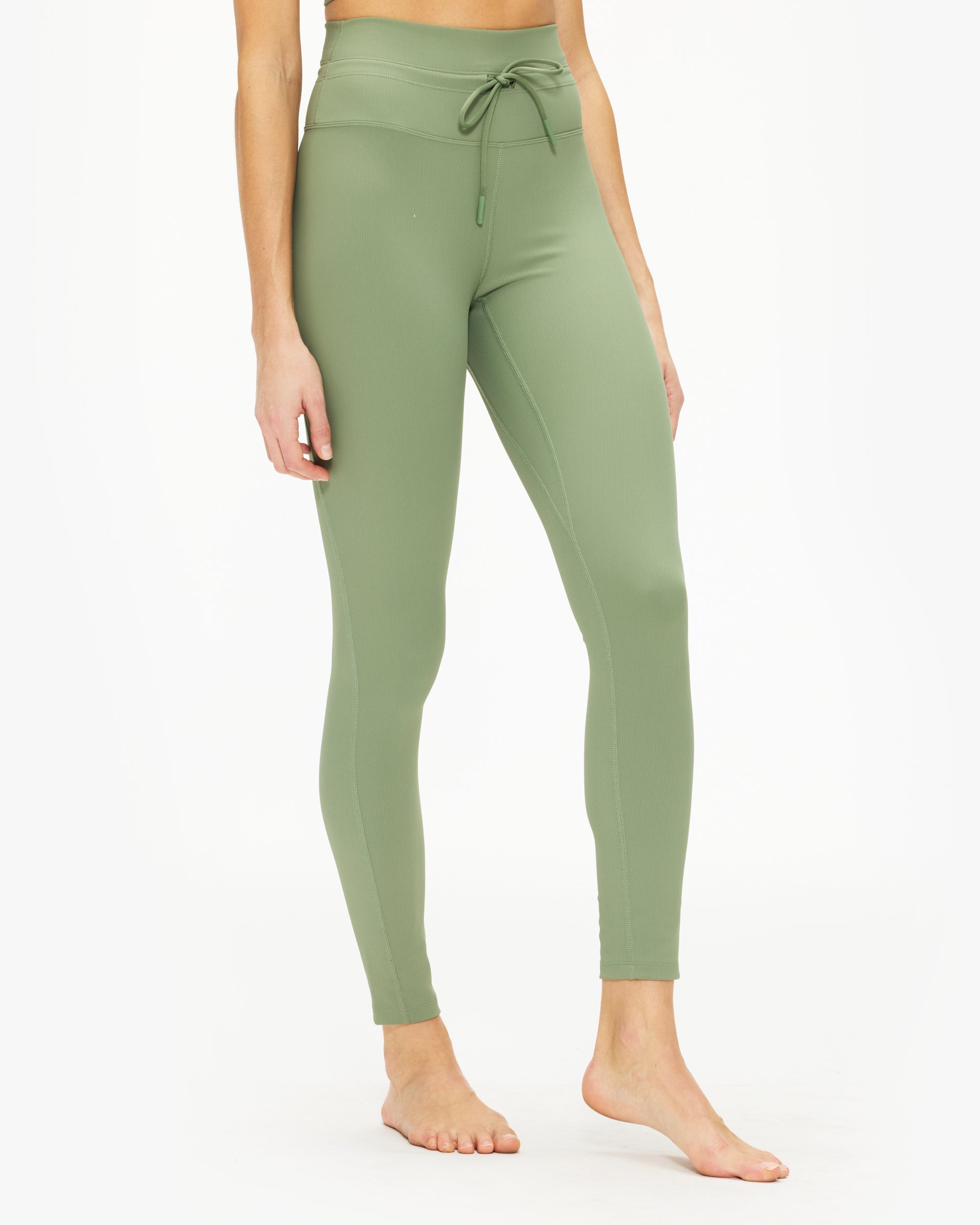 L'Space Turner Legging – The Shop at Equinox