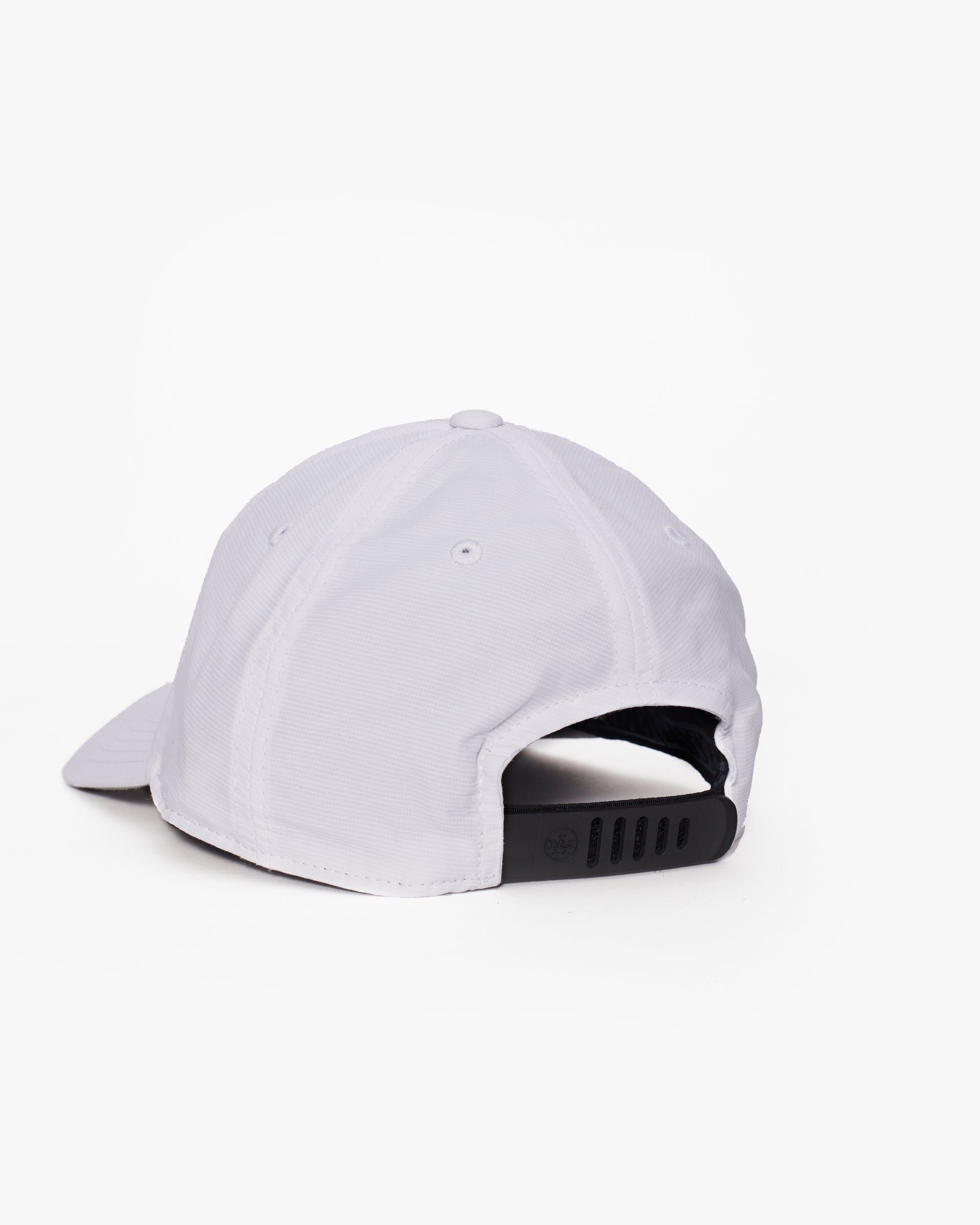 Equinox Performance Hat – The Shop at Equinox